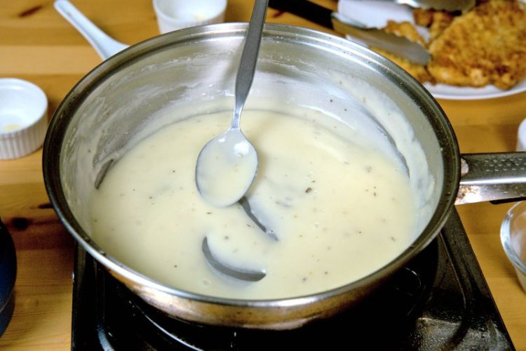 Easy Chicken with Pan Sauce Recipe (with Creamy Butter Sauce)